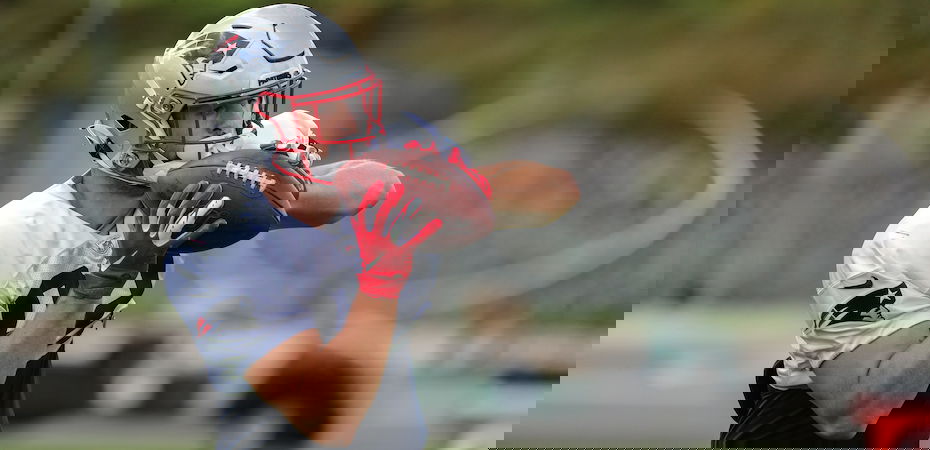 Ticats select tight end Jake Burt with first overall pick in 2021 CFL ...