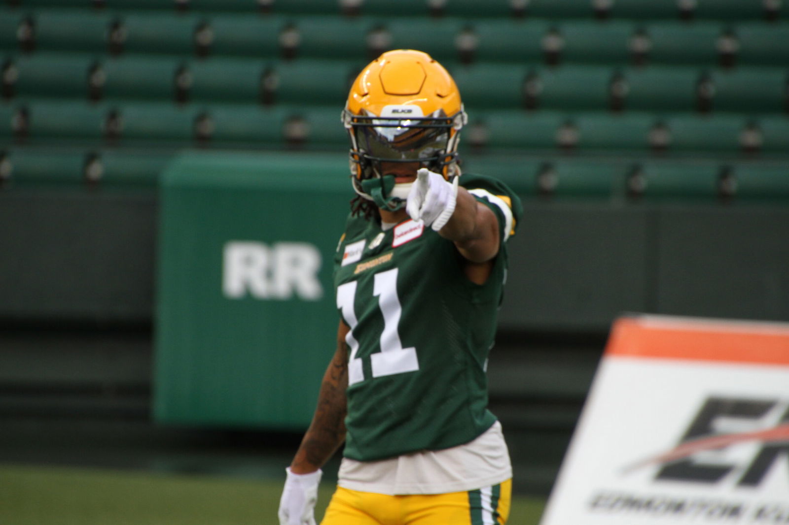 Edmonton Elks cut Oreo-dunking, barbell-flipping receiver Shai Ross ...
