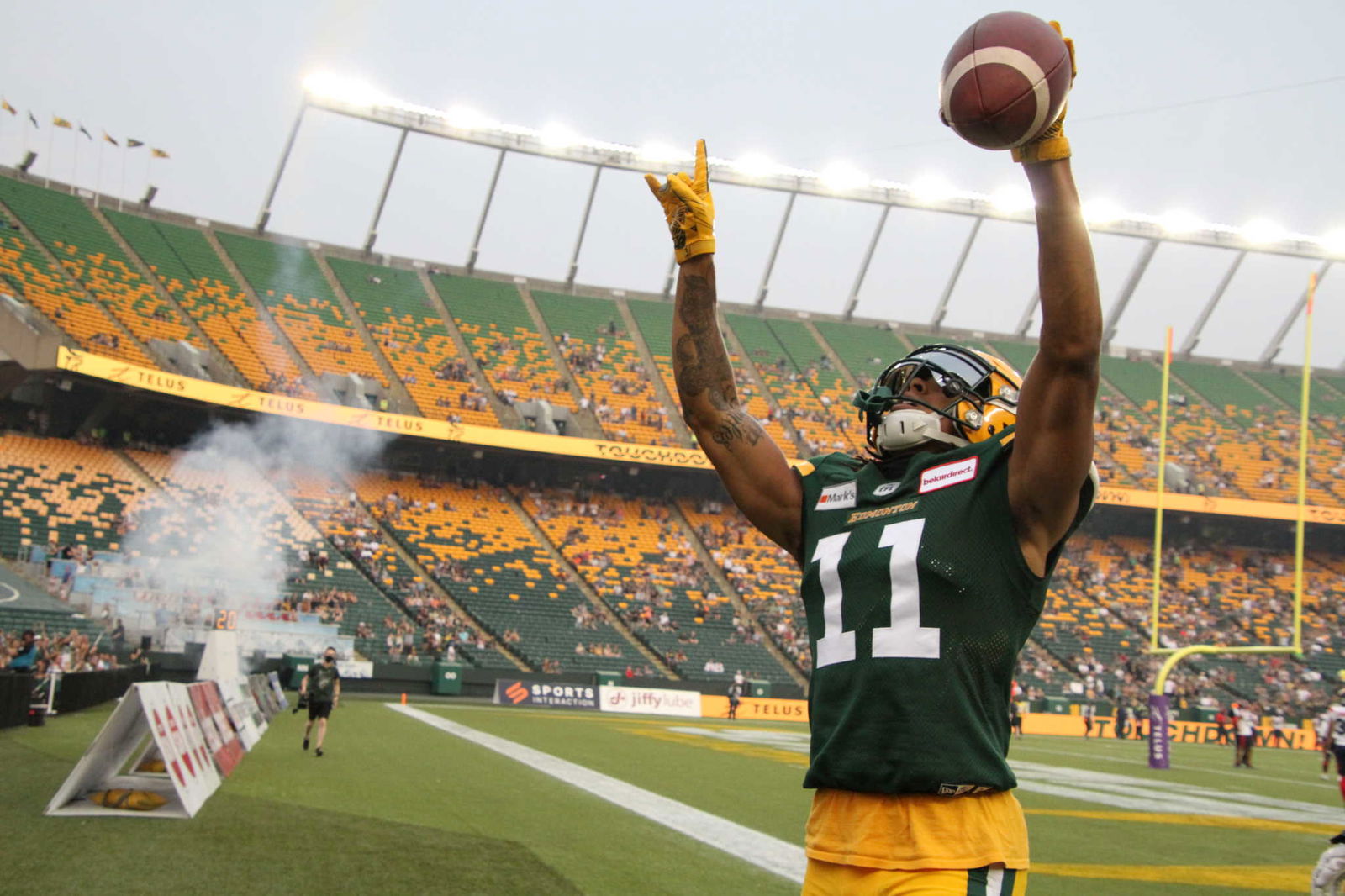 B.C. Lions sign viral video sensation, Canadian receiver Shai Ross ...