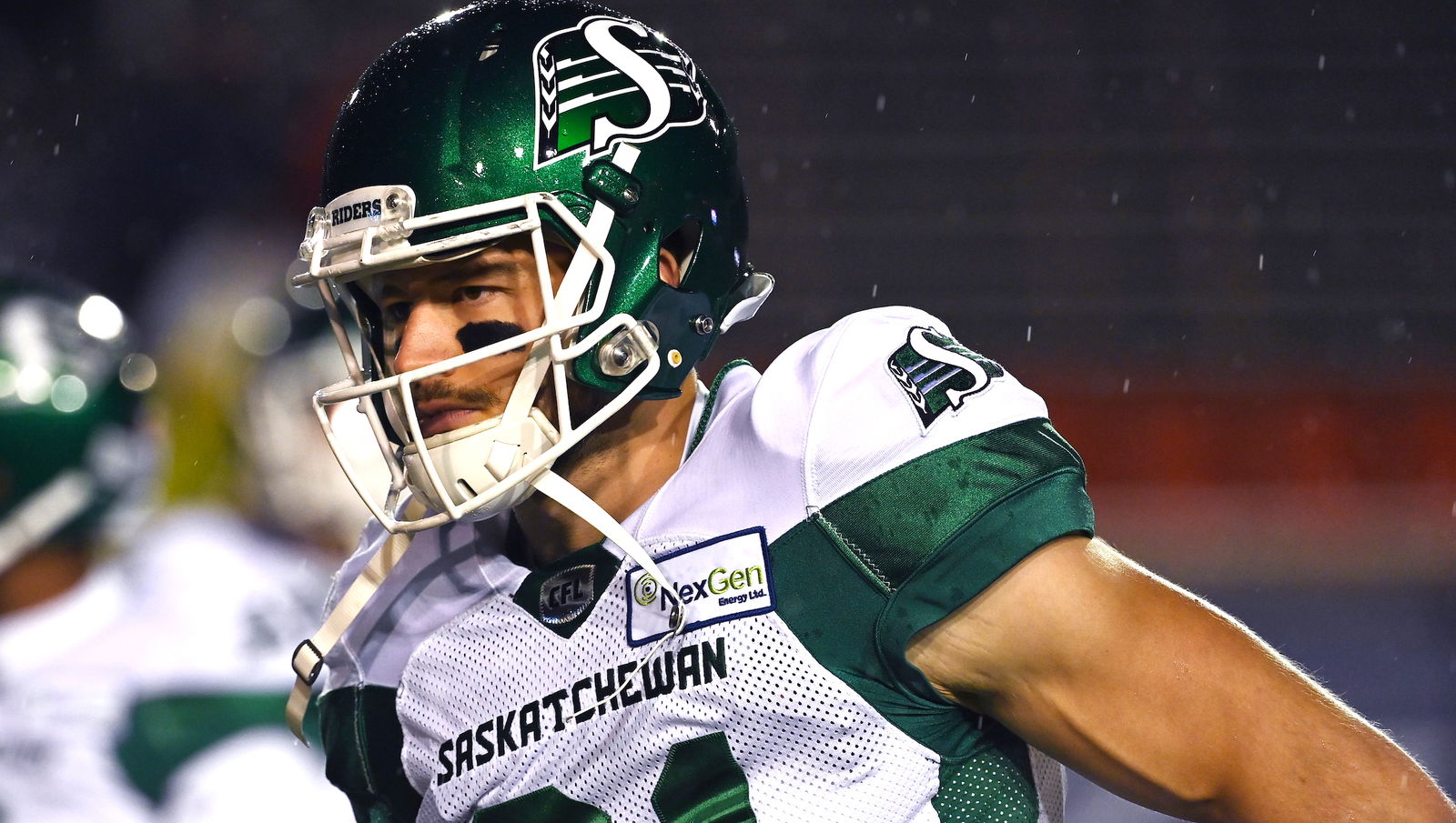 Riders re-sign Canadians Godfrey Onyeka, Mitch Picton - 3DownNation