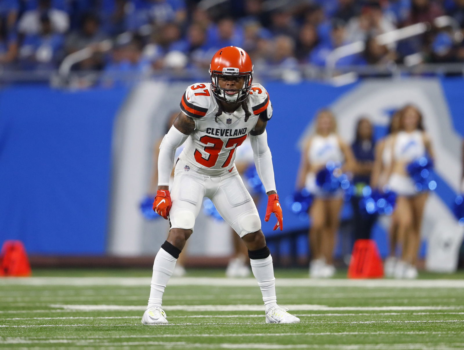 Redblacks sign defensive trio, including former NFL defensive back ...