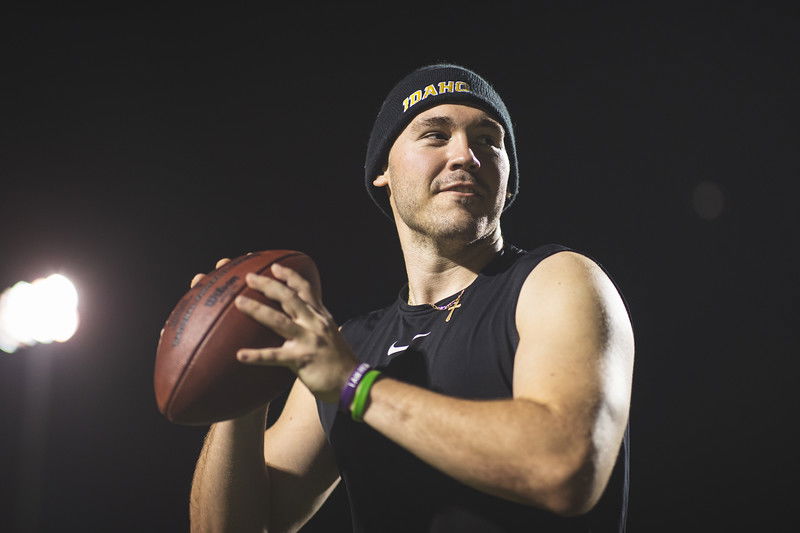 Elks release three, including Canadian quarterback Mike Beaudry ...