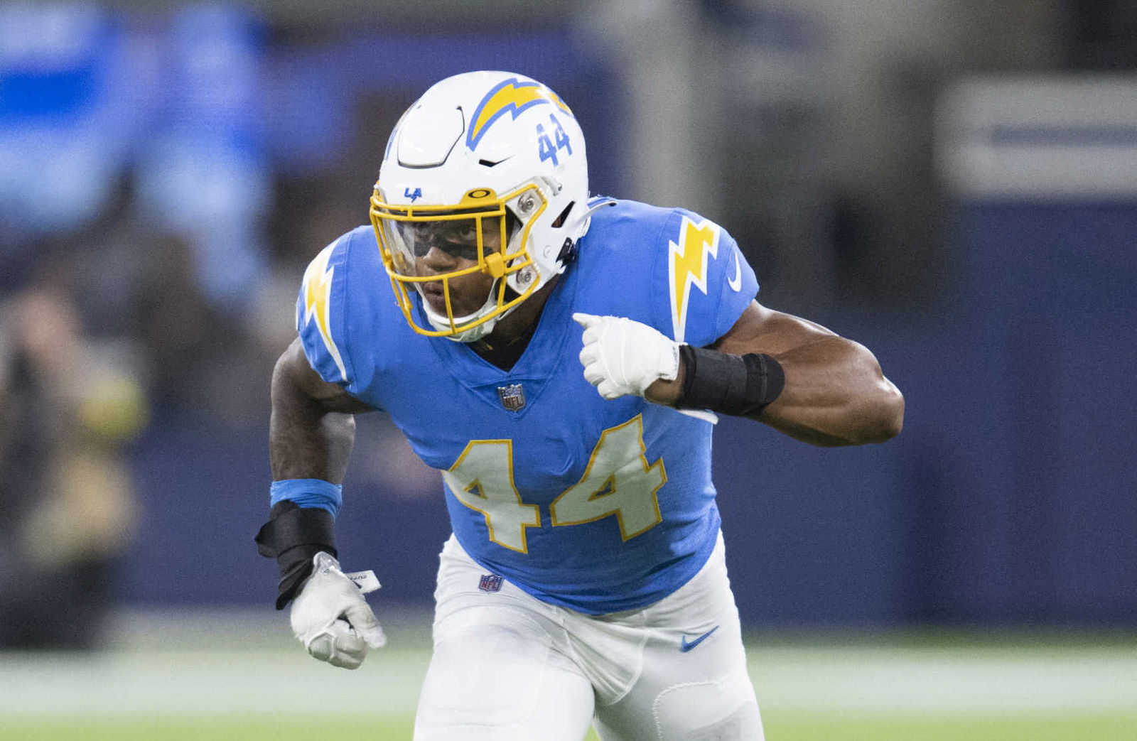 Los Angeles Chargers release former Alouettes' DL Jamal Davis II ...