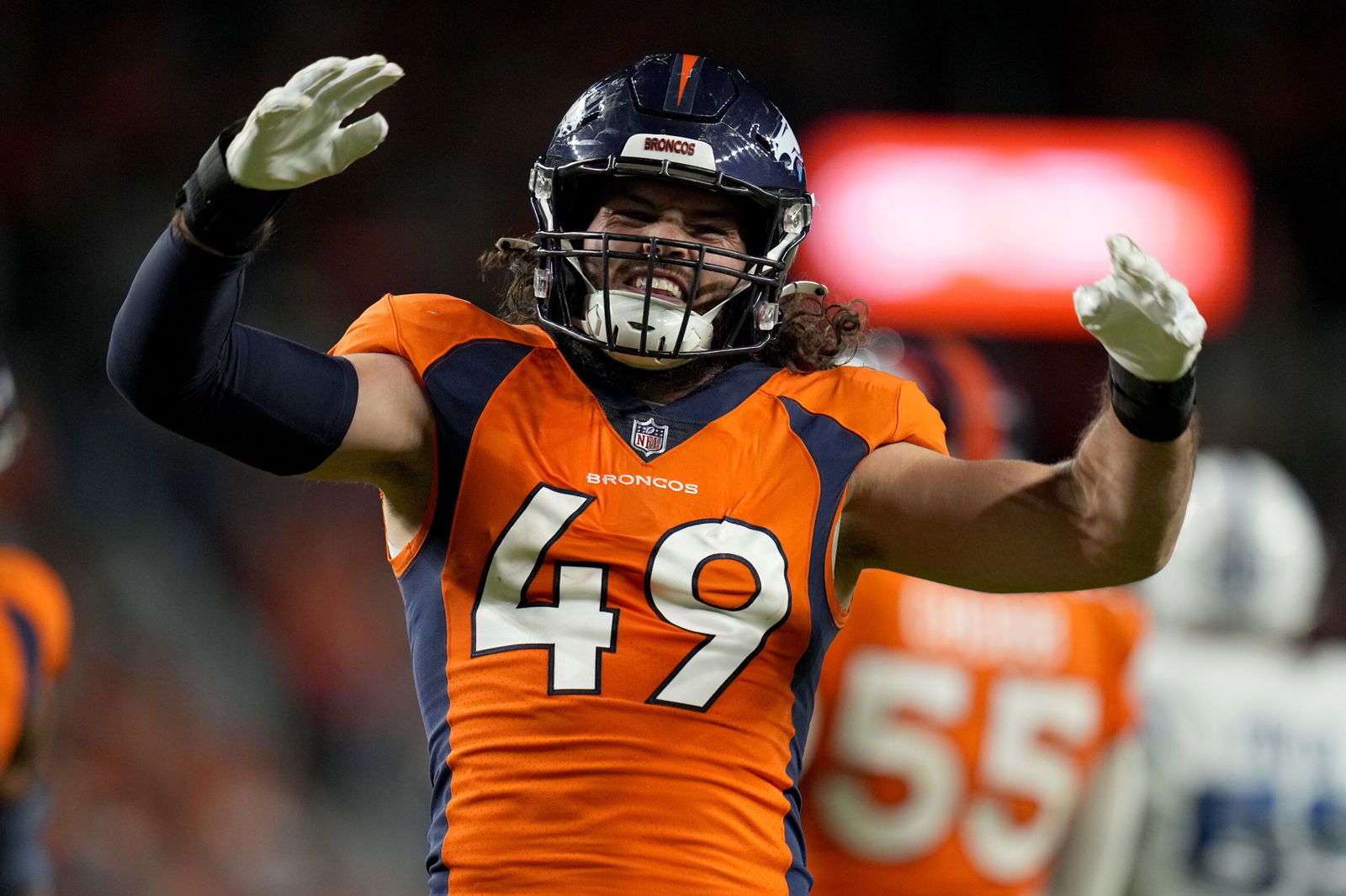 Former CFL LB Alex Singleton breaks Denver Broncos single-season ...