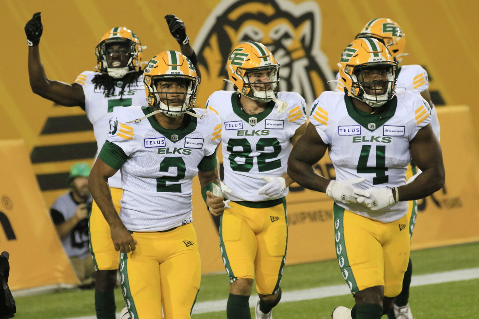 Ford's spark starts fire for Elks: eight thoughts on Edmonton's first ...