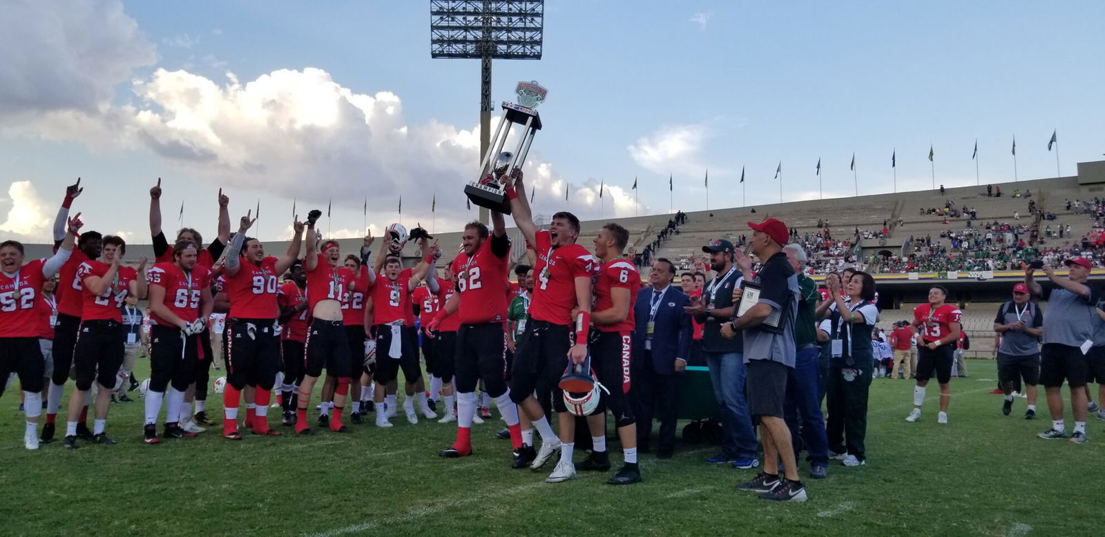 Team Canada announces coaching staff for 2024 World Junior ...