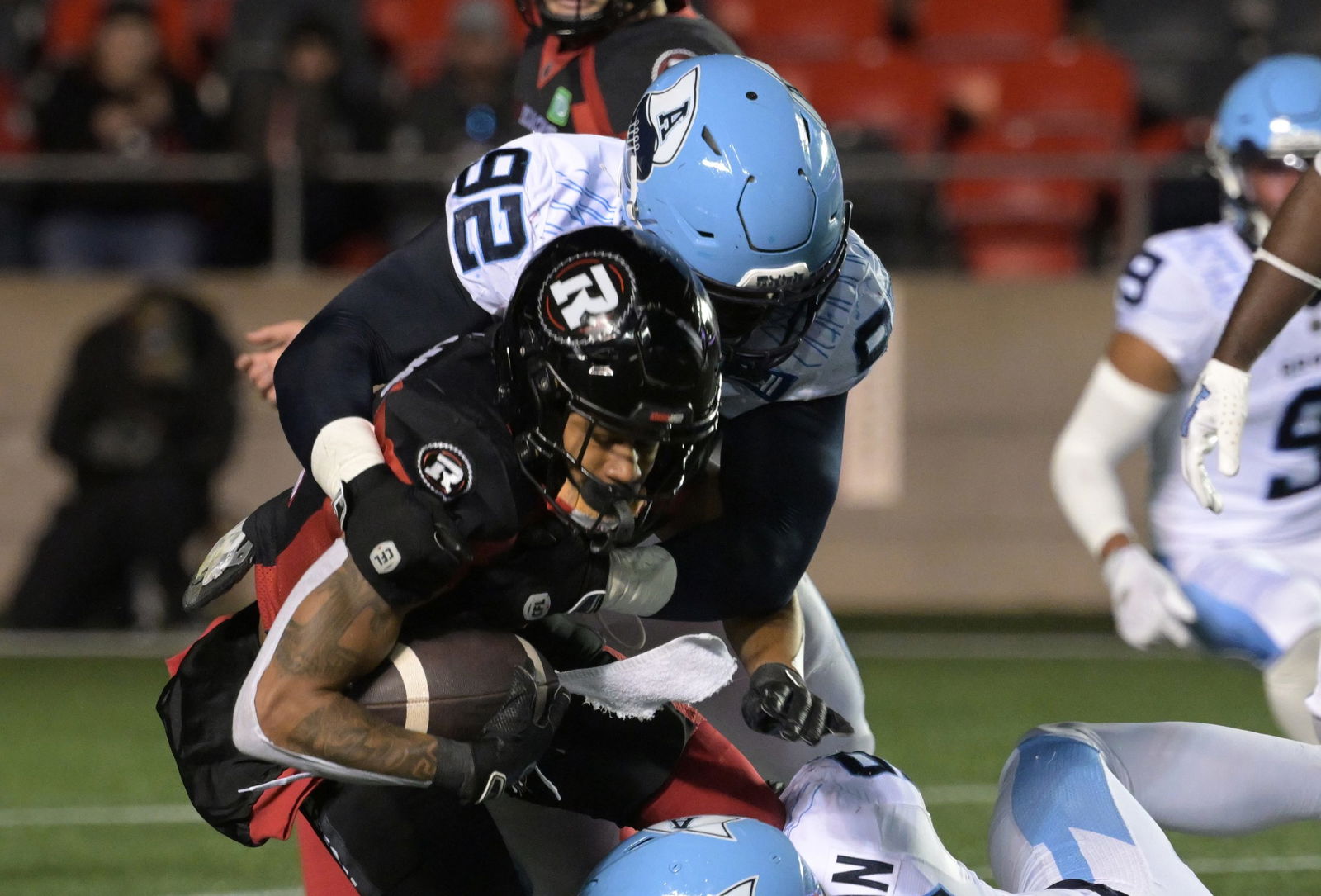 Hamilton Tiger-Cats nab DL Deionte Knight from Toronto Argonauts ...