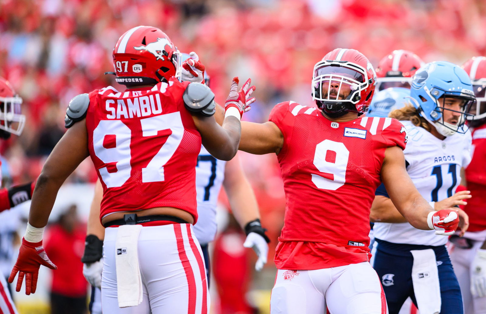 Winnipeg Blue Bombers sign former Stampeders DL James Vaughters ...