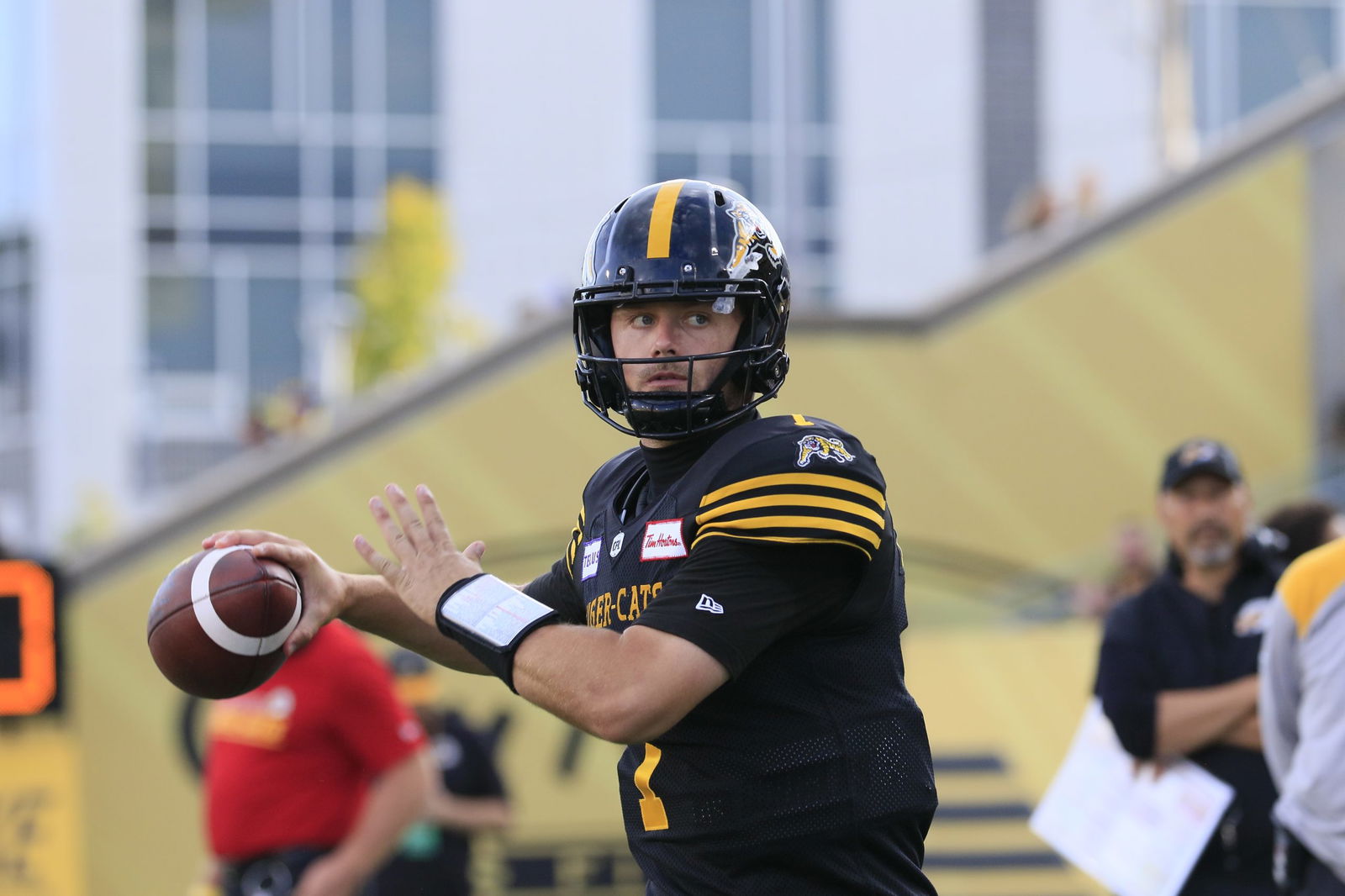 QB Taylor Powell returns for Ticats, won't start over Bo Levi Mitchell ...
