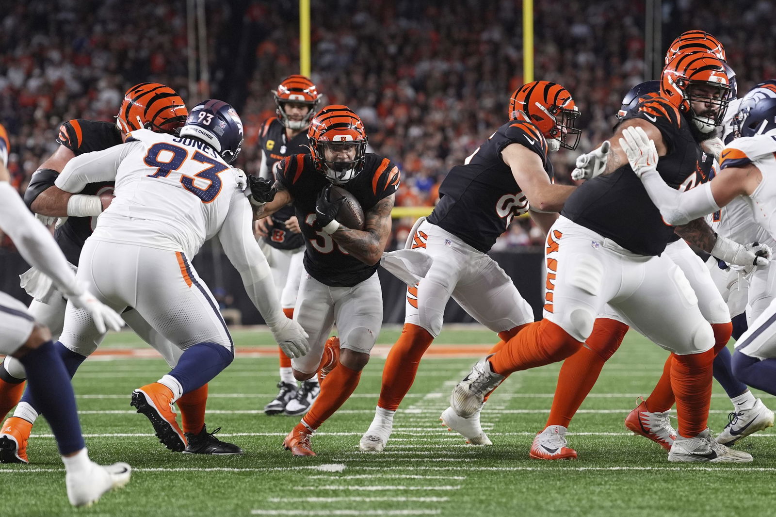 Injury to Cincinnati Bengals' RB Chase Brown puts major Canadian NFL ...