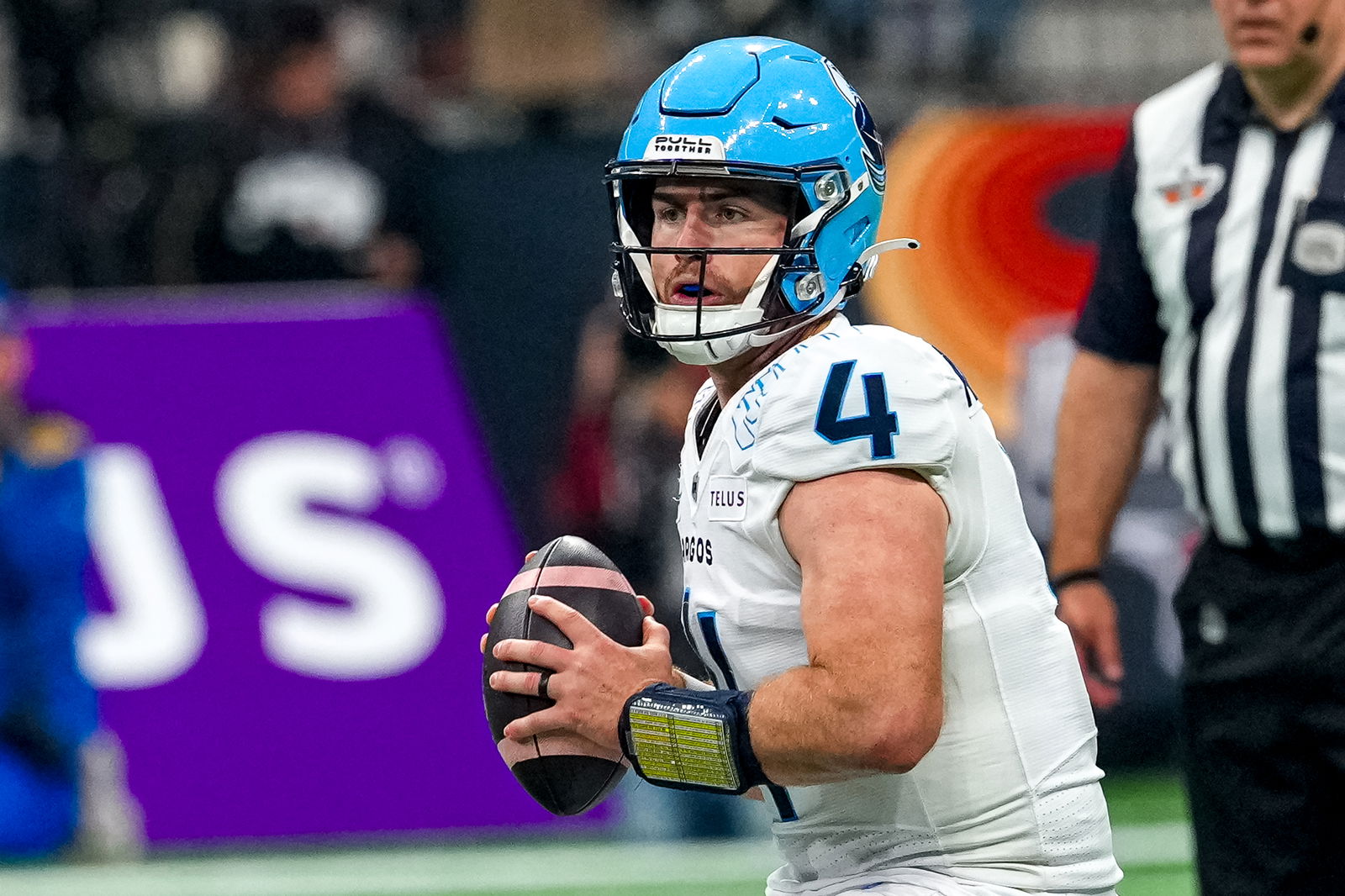Toronto Argonauts re-sign Grey Cup MVP Nick Arbuckle - 3DownNation