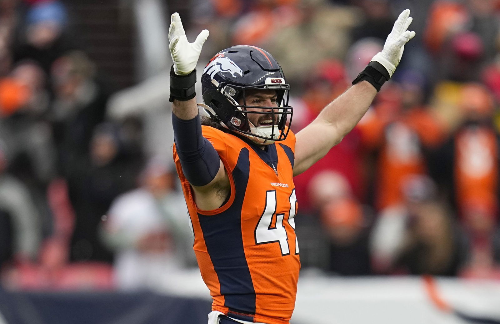 Former CFL LB Alex Singleton to be inducted into Montana State Hall of ...