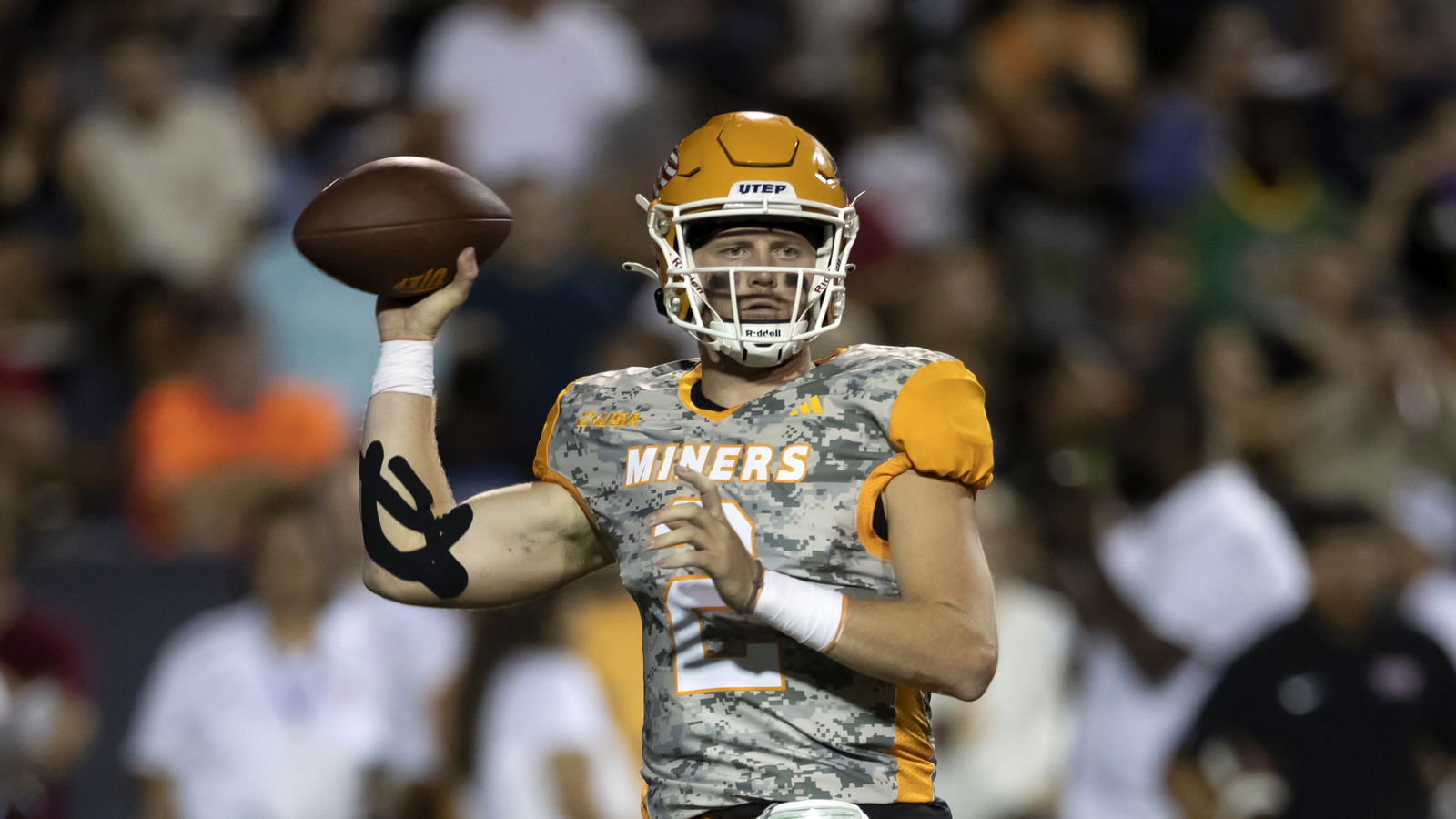 Hamilton Tiger-Cats add former UTEP quarterback Gavin Hardison ...