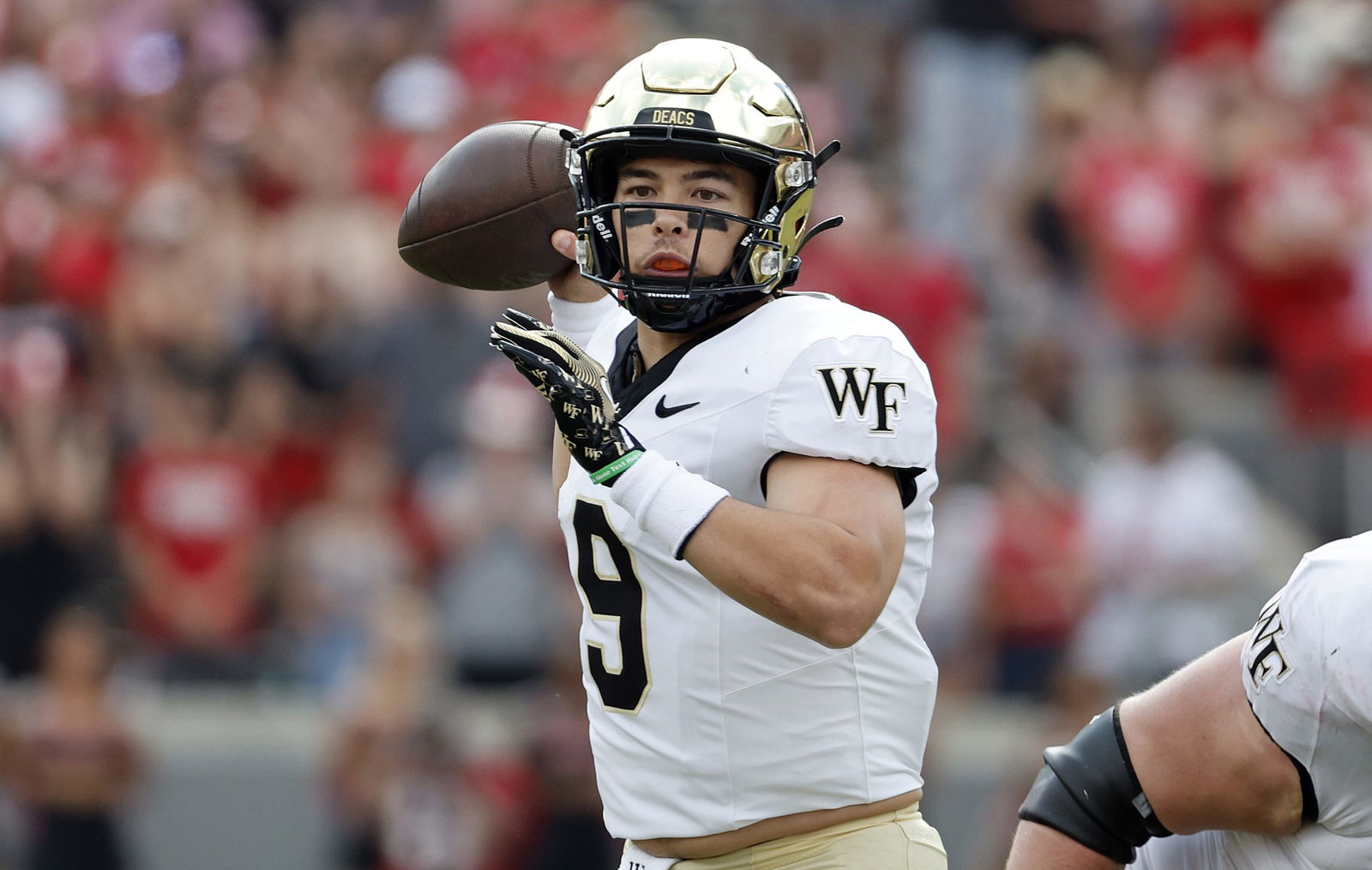 B.C. Lions sign QB Hank Bachmeier, cut five - 3DownNation