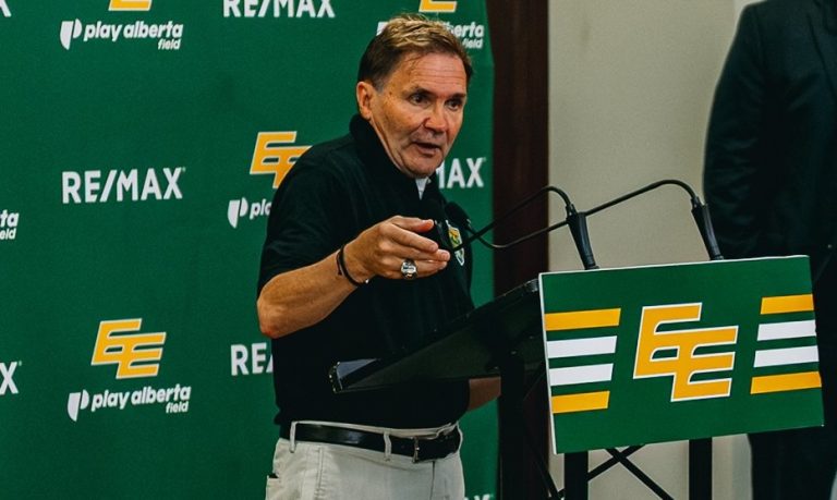 Edmonton Elks bring back longtime equipment manager Dwayne Mandrusiak ...