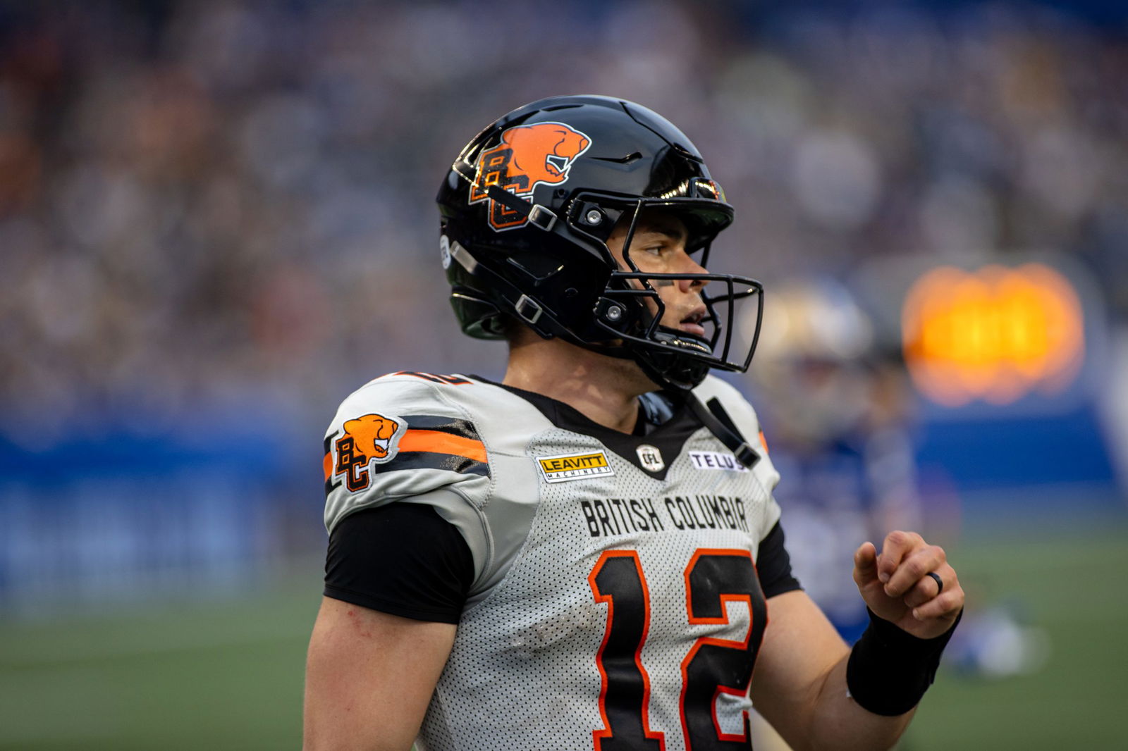 B.C. Lions' QB Nathan Rourke exits Week 2 loss with oblique injury ...