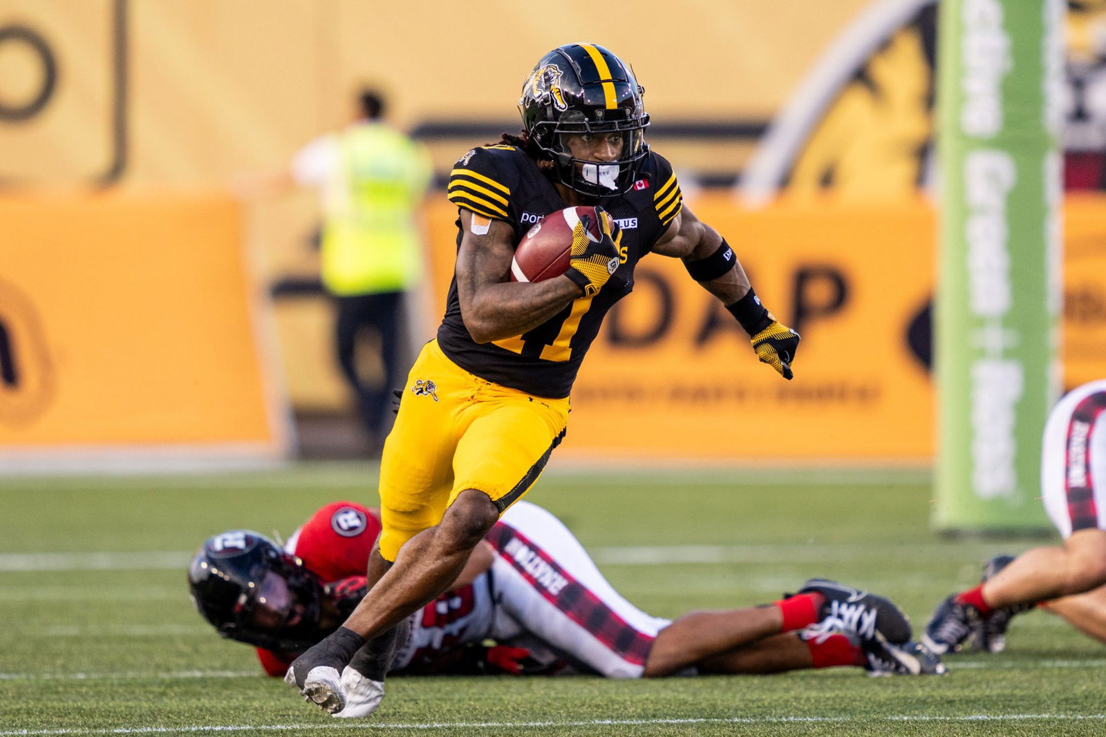 Hamilton Tiger-Cats returner Isaiah Wooden to sign NFL futures contract ...