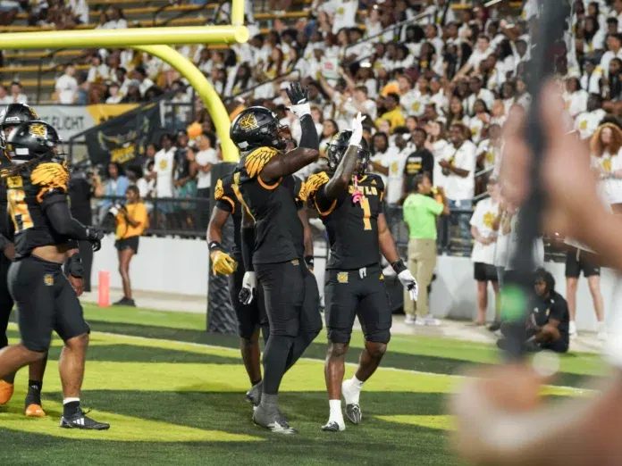 Toronto Argonauts add Kennesaw State QB Amari Odom to negotiation list ...