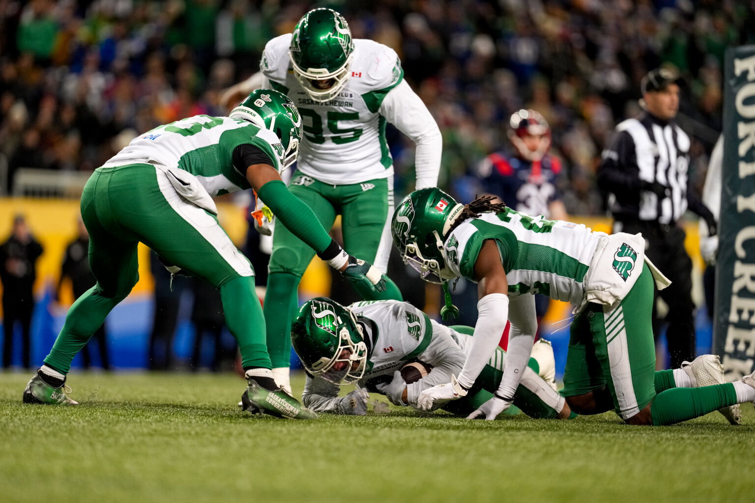 Tevaughn Campbell, Marcus Sayles deliver on Riders' Grey Cup promise ...